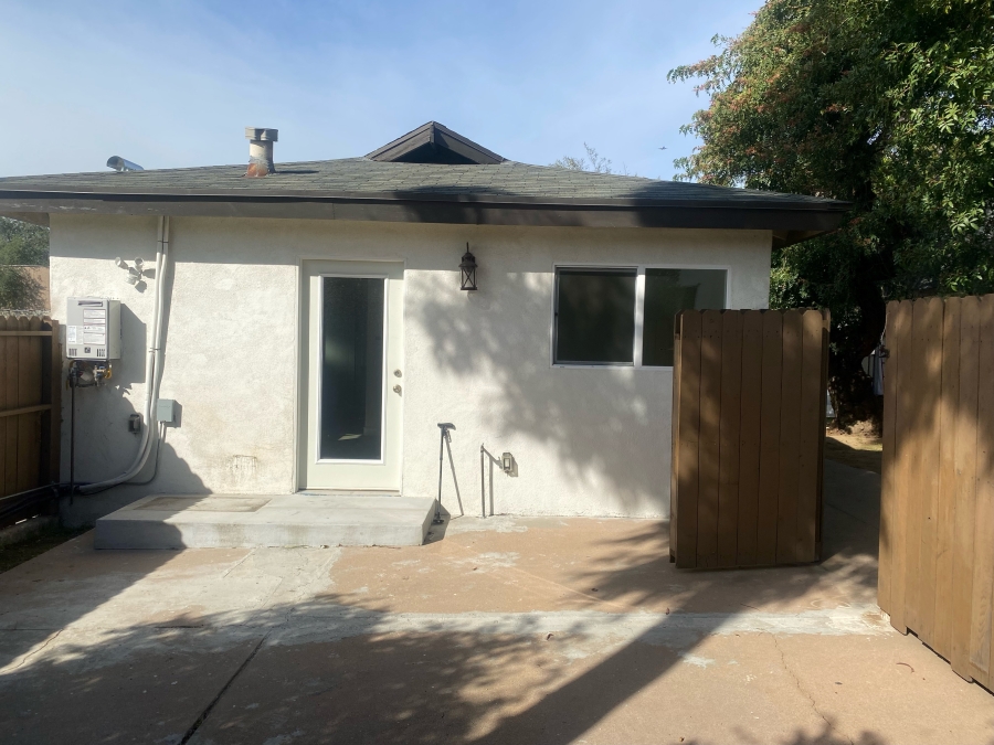 Completely New Back House for Rent - Վարձով է տրվում լրիվ նոր Back ...