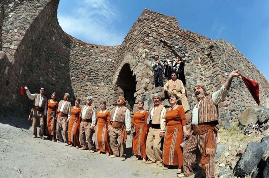 Armenian Traditional Dance Kochari on UNESCO ‘Intangible Cultural ...