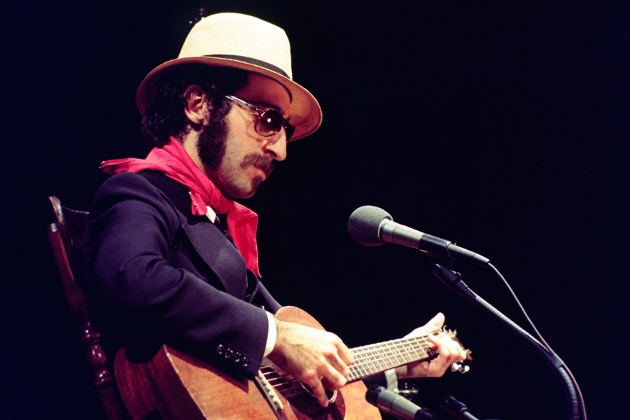Leon Redbone