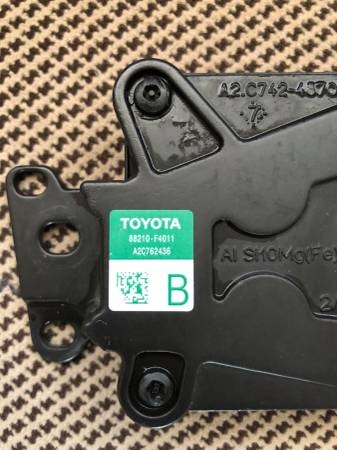 TOYOTA - C-HR - CRUISE CONTROL DISTANCE SENSOR OEM 88210-F4011 ...